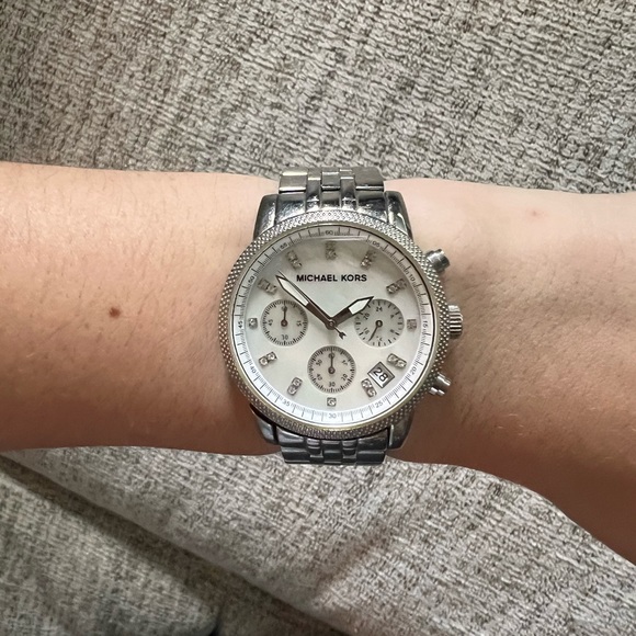 Michael Kors | Jewelry | Michael Kors Mk520 Chronograph Watch | Poshmark